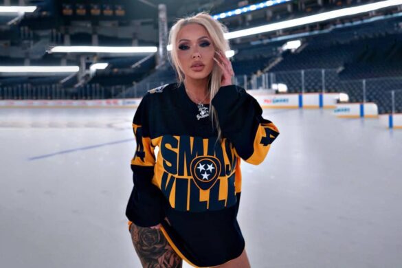 Bunnie XO Age, Net Worth, Bio, Husband, Family, Height, Career, Social ...