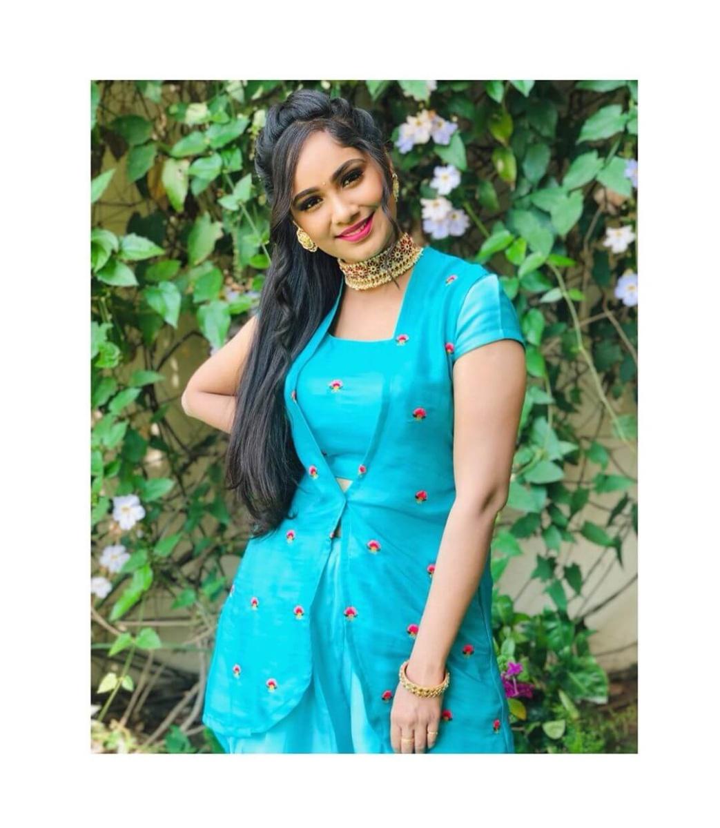Tejaswini Gowda Bio, Age, Boyfriend, Wiki, Height, Serial, Photos